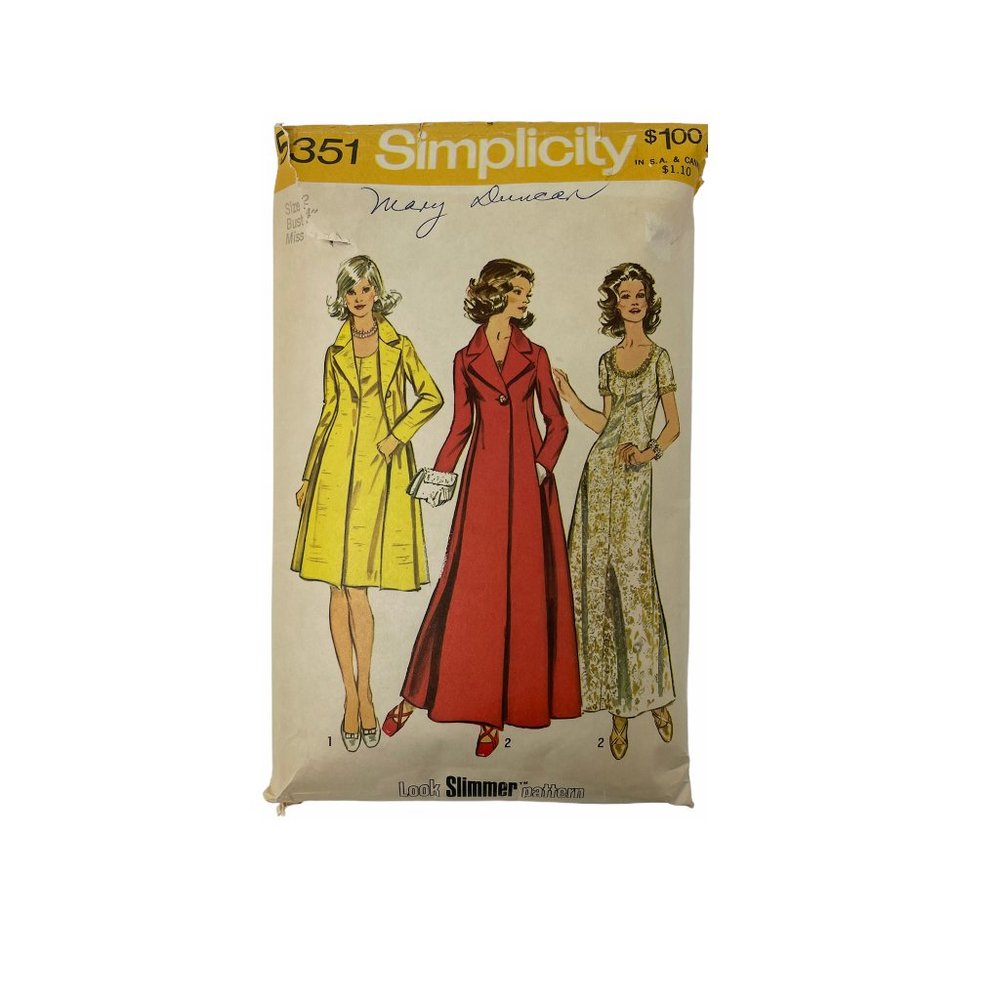 Simplicity 5351 Vintage 1972 Sewing Pattern - Gem